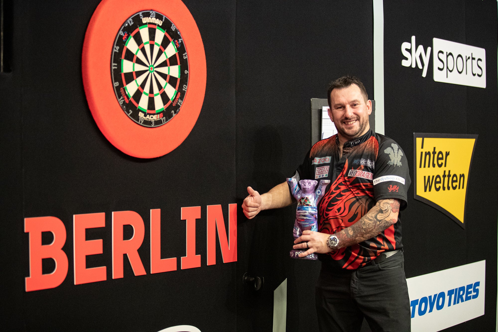 CLAYTON EYEING BACK-TO-BACK WINS IN BIRMINGHAM – Winmau